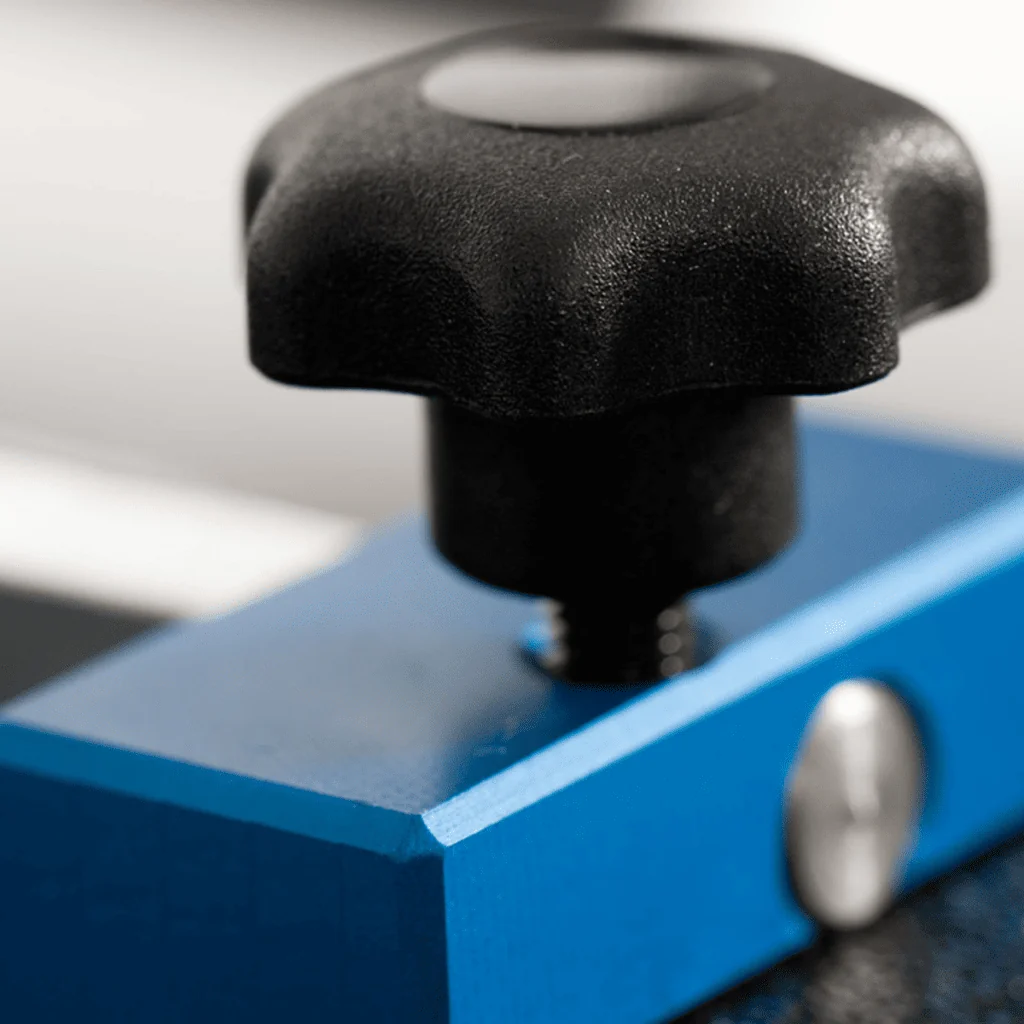 Great Engineering BenchMAX Semi-Automatic Labeling Machine (Labeler ...