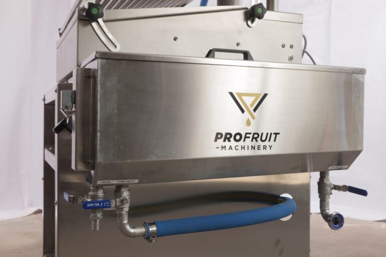 ProFruit Semi-automatic Bag in Box and Stand-up Pouch Filler SEMIFLOW - Cellar-Tek Supplies